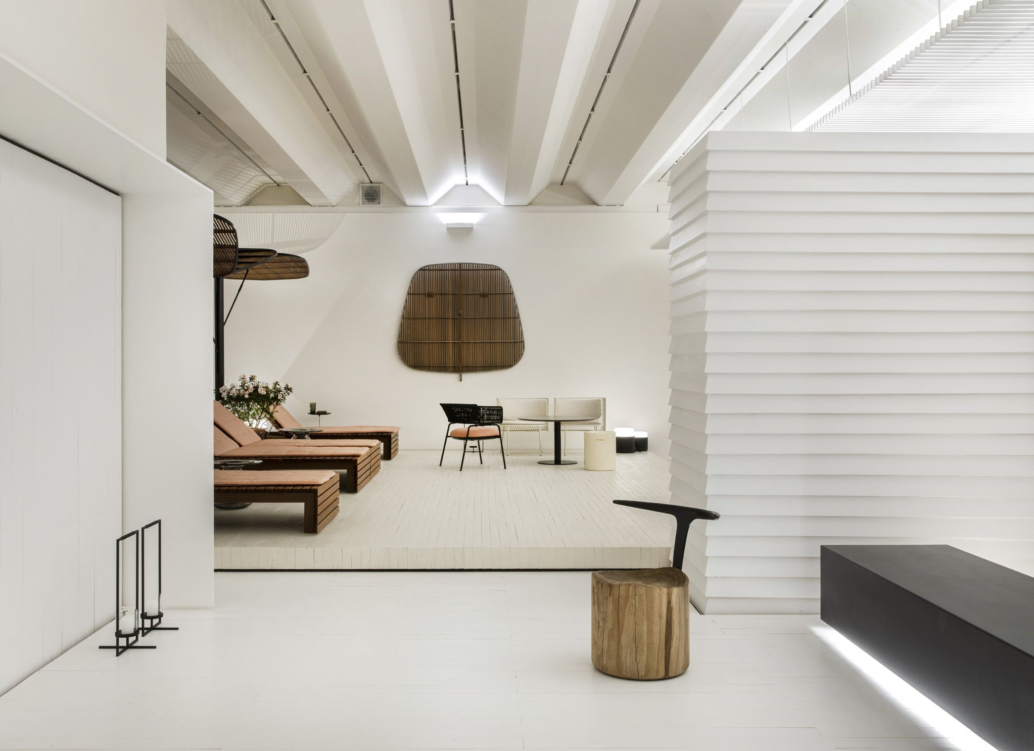 Jader Almeida – O universo criativo e atemporal de Jader Almeida | Uniflex